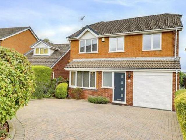 4 Bedroom Detached House For Sale In Carlton, Nottinghamshire