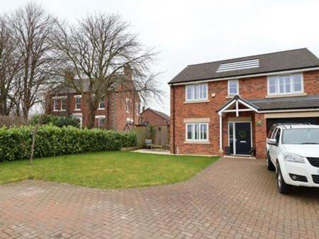 4 Bedroom Detached House For Sale In Carlton, Stockton on tees
