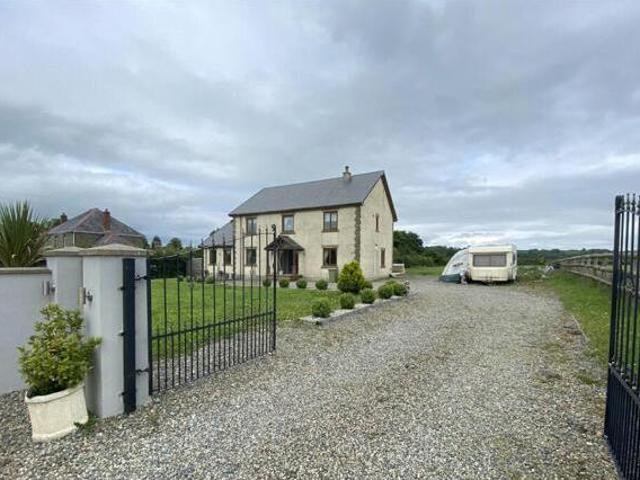 4 Bedroom Detached House For Sale In Carmarthen, Carmarthenshire