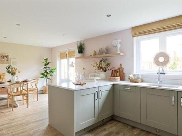 4 Bedroom Detached House For Sale In Carnbroe