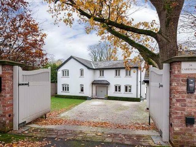 4 bedroom detached house for sale in Carrwood Hale Barns WA15