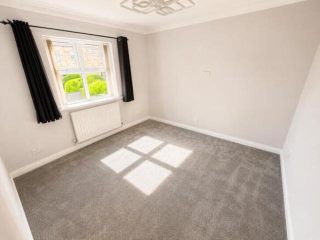 4 bedroom detached house for sale in Cedarwood Place, Lancaster, LA1