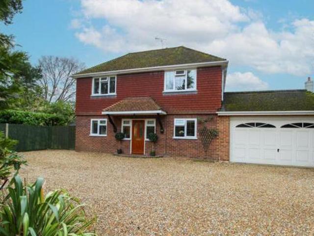 4 Bedroom Detached House For Sale In Church Crookham, Fleet