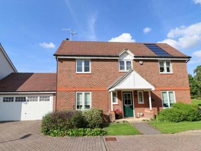 4 Bedroom Detached House For Sale In Church Crookham