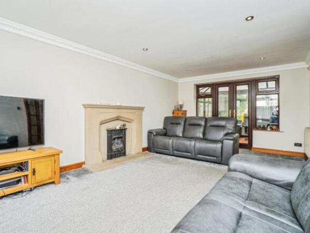 4 bedroom detached house for sale in Church Croft, Lofthouse, Wakefield, WF3