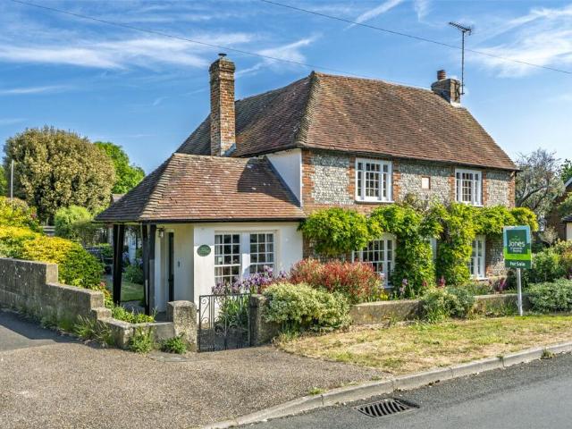 4 bedroom detached house for sale in Ferring, West Sussex, BN12