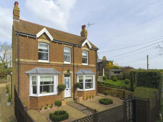 4 Bedroom Detached House For Sale In Church Road