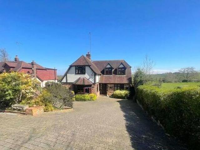 4 Bedroom Detached House For Sale In Church Road, Hartley