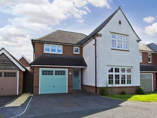4 Bedroom Detached House For Sale In Church View