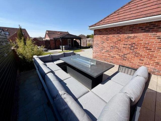 4 bedroom detached house for sale in Church Walk South, Swindon, Wiltshire, SN2 2JE, SN2
