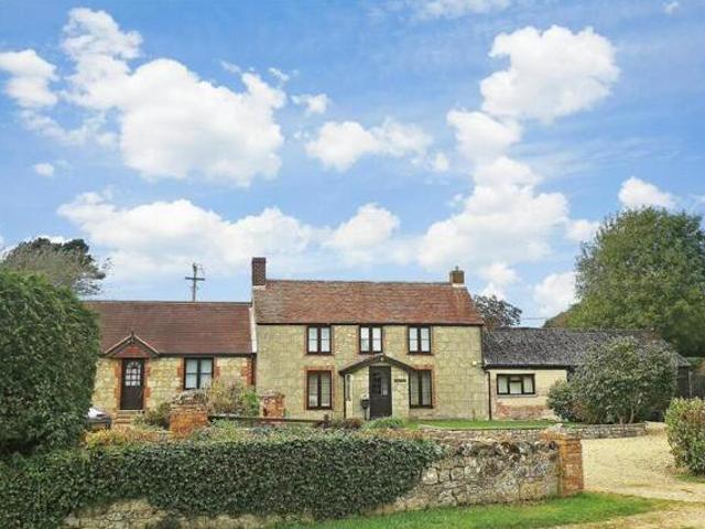 4 Bedroom Detached House For Sale In Chale Green