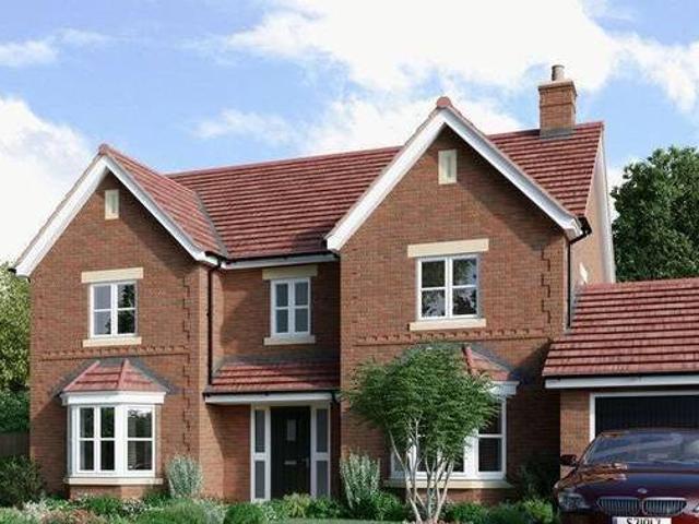 4 bedroom detached house for sale in Chalgrove Meadow nr Oxford OX44