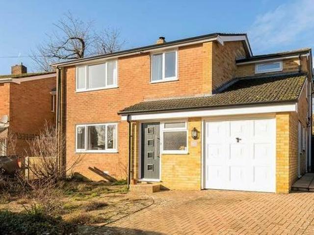 4 bedroom detached house for sale in Chandler s Ford SO53