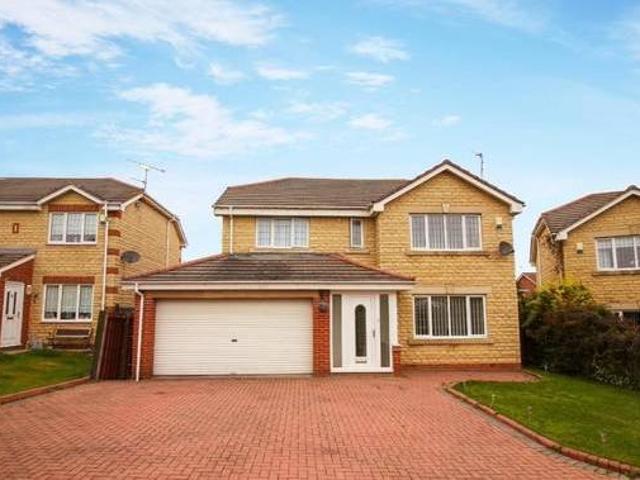 4 bedroom detached house for sale in Chase Meadows Blyth NE24
