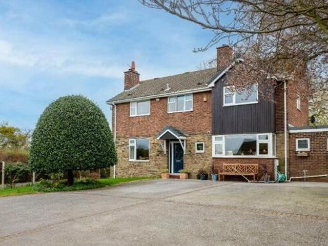 4 Bedroom Detached House For Sale In Chapel Hill, Darrington