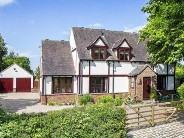4 Bedroom Detached House For Sale In Chapel Lane, Ravensmoor