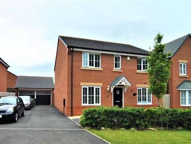 4 bedroom detached house for sale in Charnwood Mews Leyland PR25