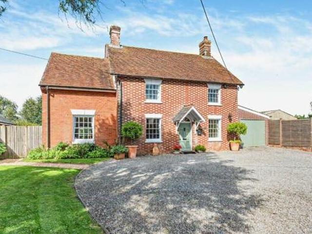 4 Bedroom Detached House For Sale In Charlton All Saints, Salisbury