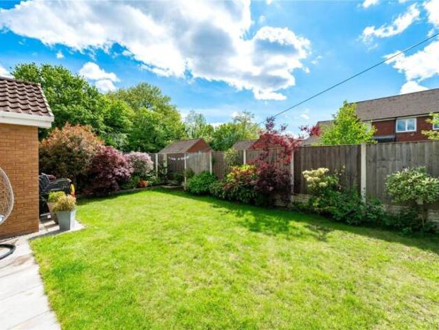 4 bedroom detached house for sale in Chartwell Grove, Liverpool, Merseyside, L26