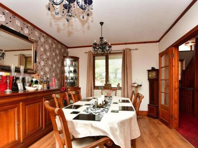 4 Bedroom Detached House For Sale In Chatham