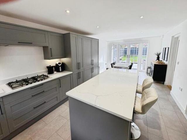 4 bedroom detached house for sale in Chatsworth Drive, North Hykeham, LN6