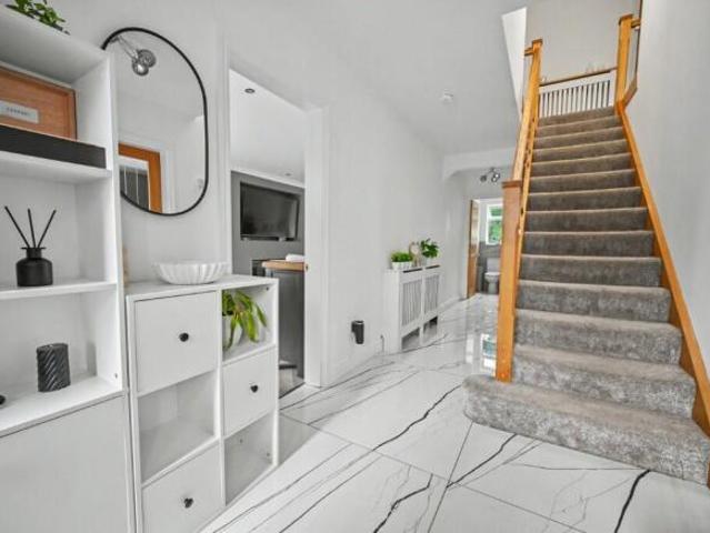 4 bedroom detached house for sale in Chatsworth Gardens, Tettenhall, Wolverhampton, West Midlands, WV6