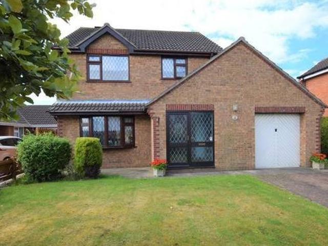 4 bedroom detached house for sale in Chauntry Road Alford LN13 LN13