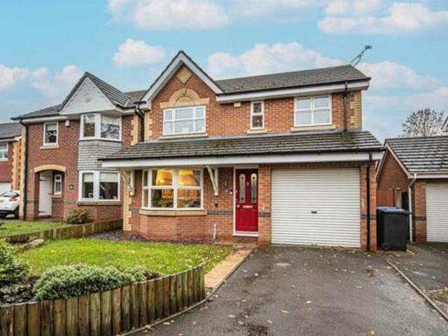 4 Bedroom Detached House For Sale In Cheadle
