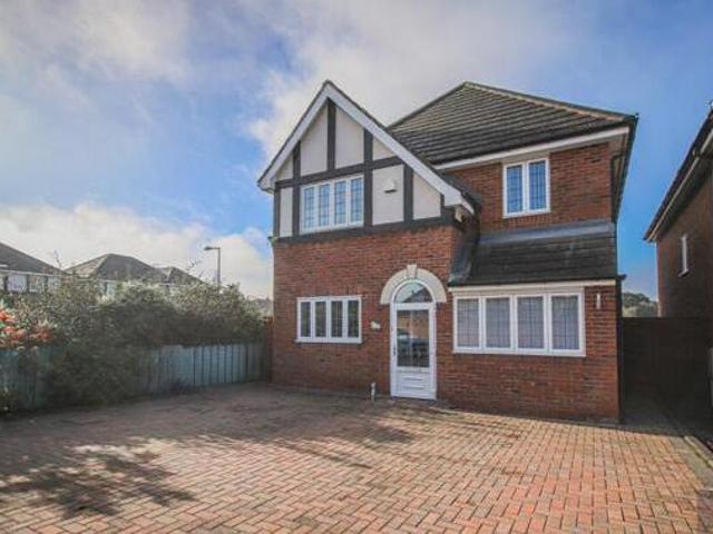 4 Bedroom Detached House For Sale In Cheadle Hulme