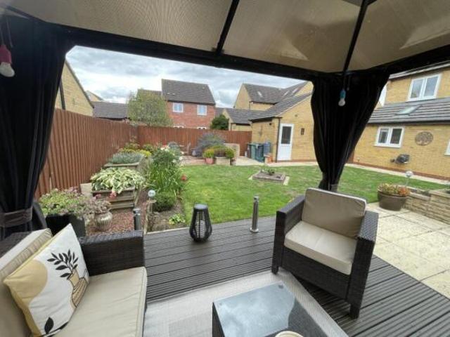 4 bedroom detached house for sale in Chedworth Close: Walton, PE4