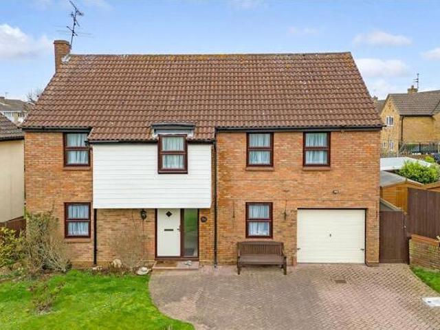 4 Bedroom Detached House For Sale In Chelmsford