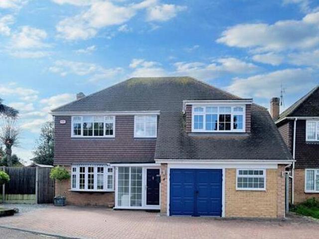 4 Bedroom Detached House For Sale In Chelmsford
