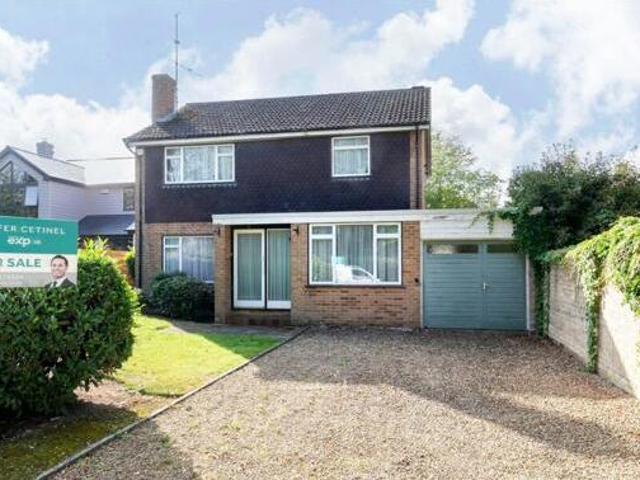 4 Bedroom Detached House For Sale In Cheltenham