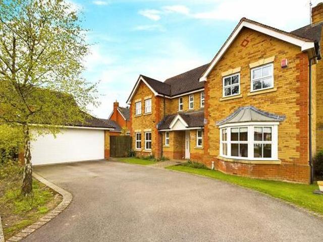 4 Bedroom Detached House For Sale In Cheltenham, Gloucestershire
