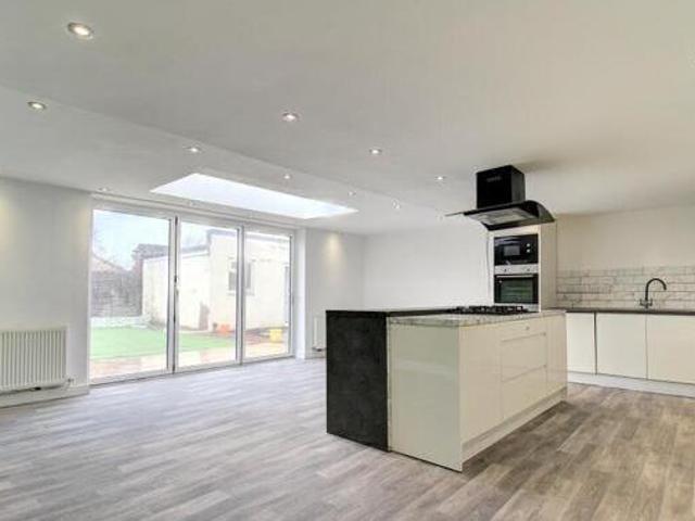 4 Bedroom Detached House For Sale In Cheslyn Hay