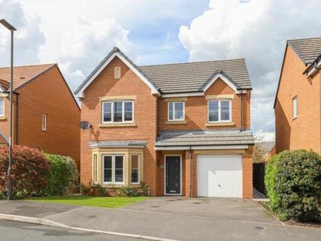 4 Bedroom Detached House For Sale In Chesterfield