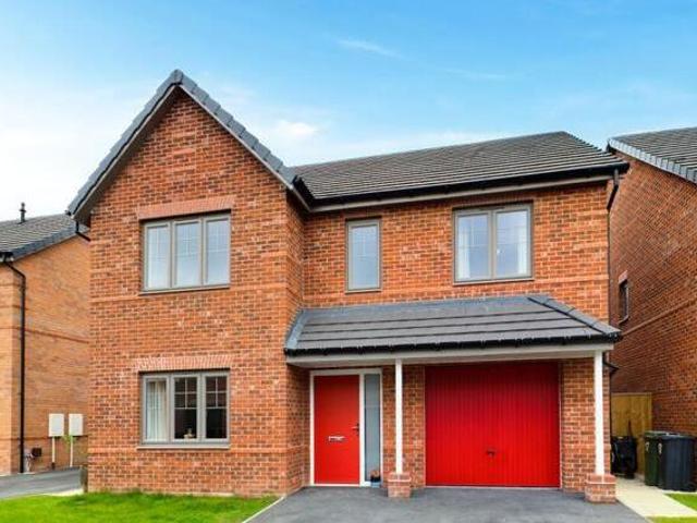 4 Bedroom Detached House For Sale In Chesterfield