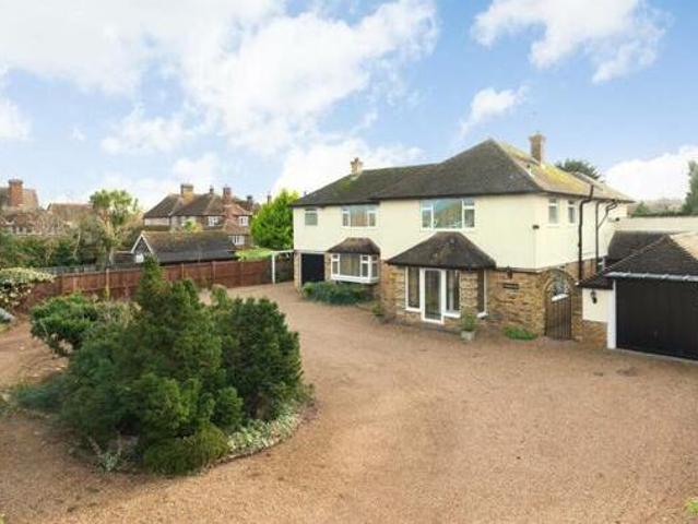 4 Bedroom Detached House For Sale In Chestfield