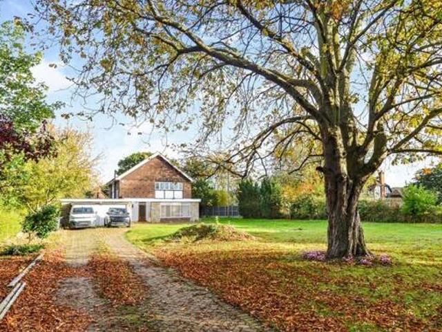 4 Bedroom Detached House For Sale In Chestfield