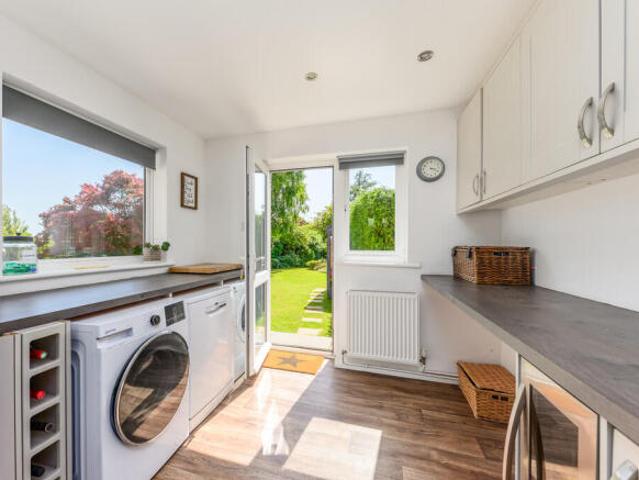4 bedroom detached house for sale in Cherry Glebe, Mersham, Kent, TN25