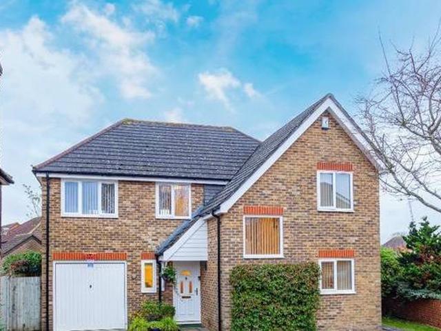 4 bedroom detached house for sale in Cherrywood Rise Orchard Heights Ashford Kent TN25 4QA TN25