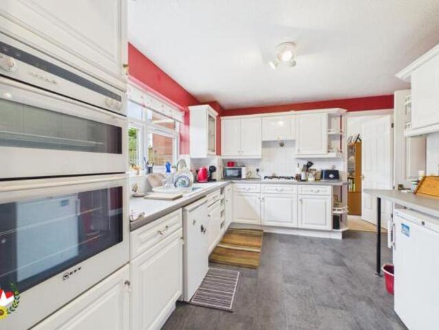 4 bedroom detached house for sale in Cherrington Drive, Abbeymead, GL4
