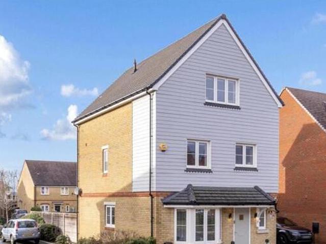 4 Bedroom Detached House For Sale In Chichester, West Sussex