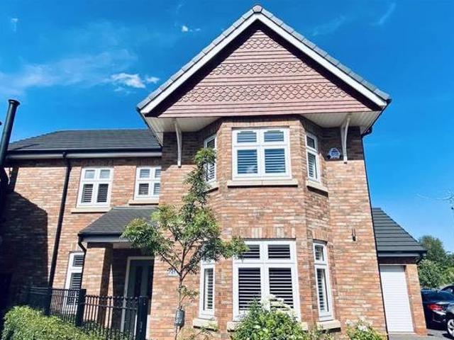 4 bedroom detached house for sale in Chorlton Brook Eccles Manchester M30