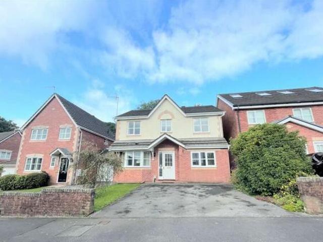 4 Bedroom Detached House For Sale In Cilfrew