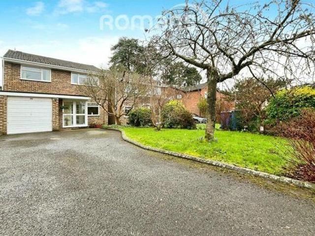 4 Bedroom Detached House For Sale In Claremont Wood
