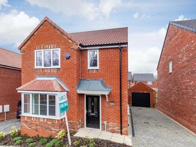 4 Bedroom Detached House For Sale In Clay Cross