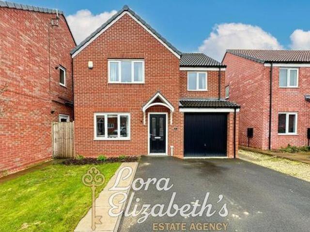 4 Bedroom Detached House For Sale In Clipstone