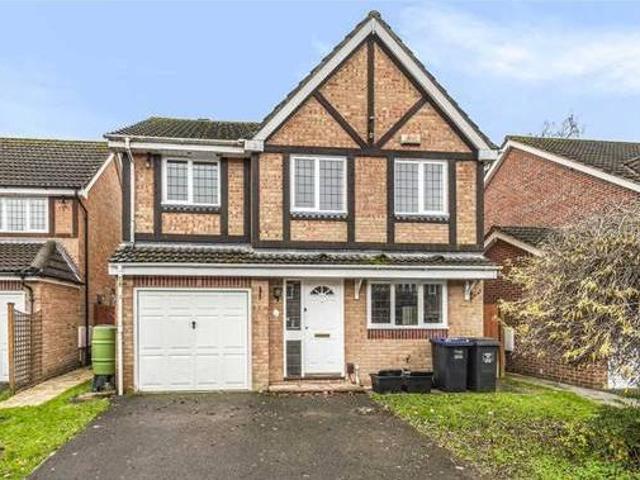 4 bedroom detached house for sale in Clover Gardens Ludgershall SP11