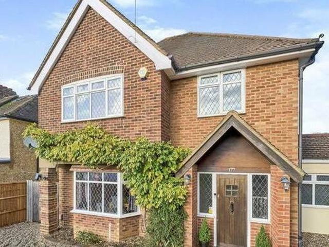 4 bedroom detached house for sale in Craddocks Avenue Ashtead KT21